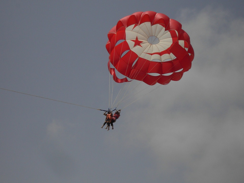 parachute, water sports, sky - Stock Image - Everypixel